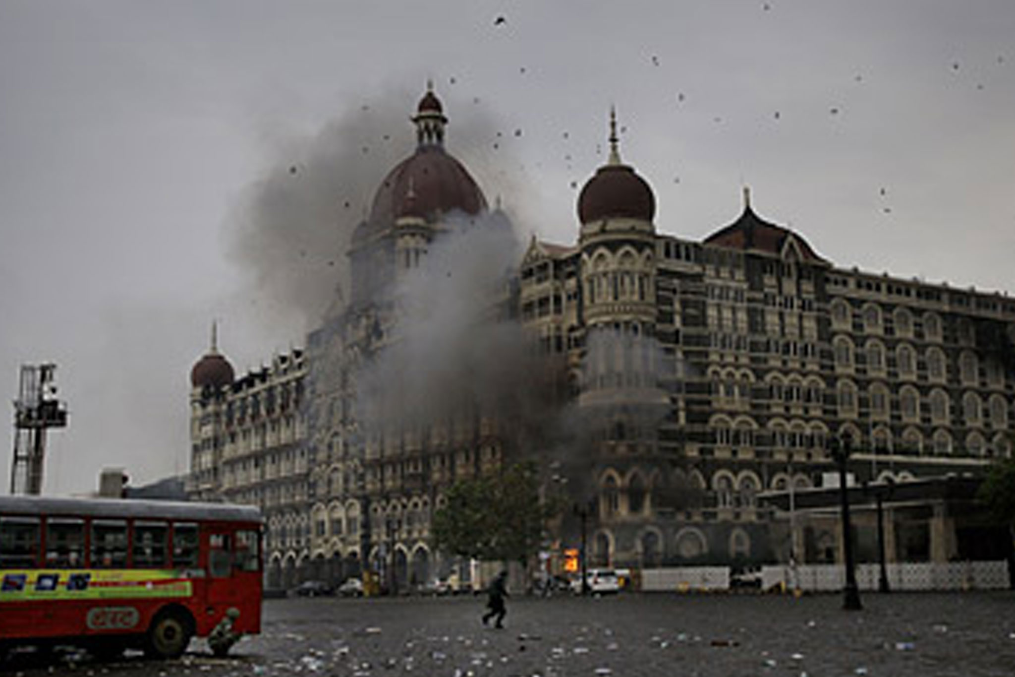 MUMBAI: HOW A SOUTH AFRICAN SECURITY MAN SAVED 150 LIVES - NSA Global